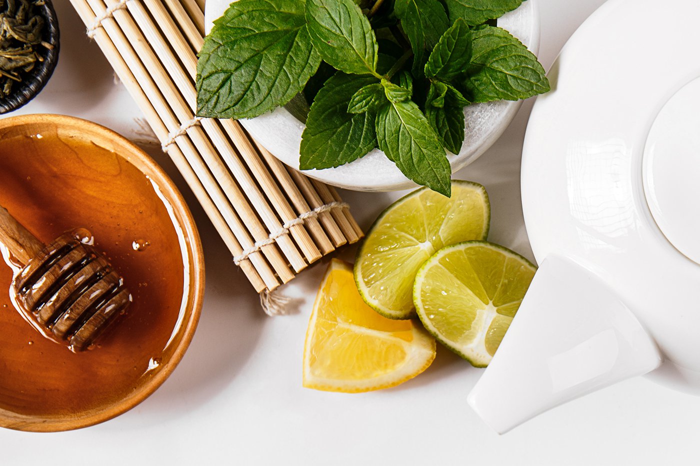 The history of tea - 17TH BARBERS